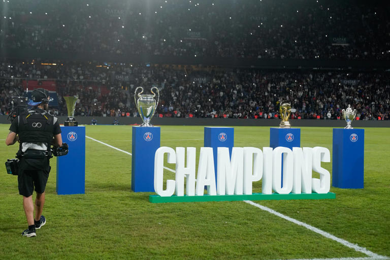 Sans forcer, le PSG fait le plein - Débrief et NOTES des joueurs (PSG 1 ...