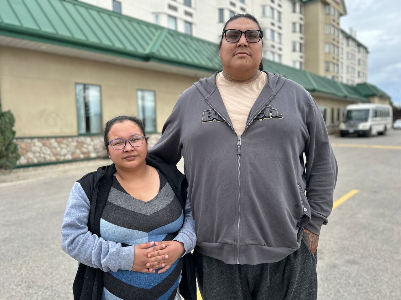 'Overwhelming' summer ends for thousands of Manitoba wildfire evacuees ...