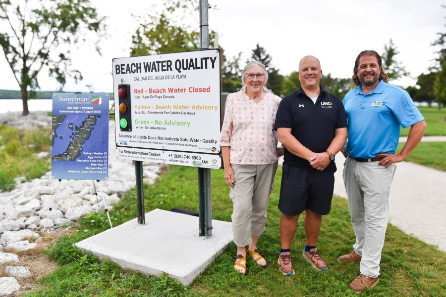 Door County officials celebrate electrical sign boards with real-time ...