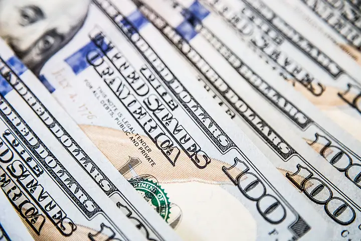 FPIs continue selloff, offload over Rs 300 crore worth of equities