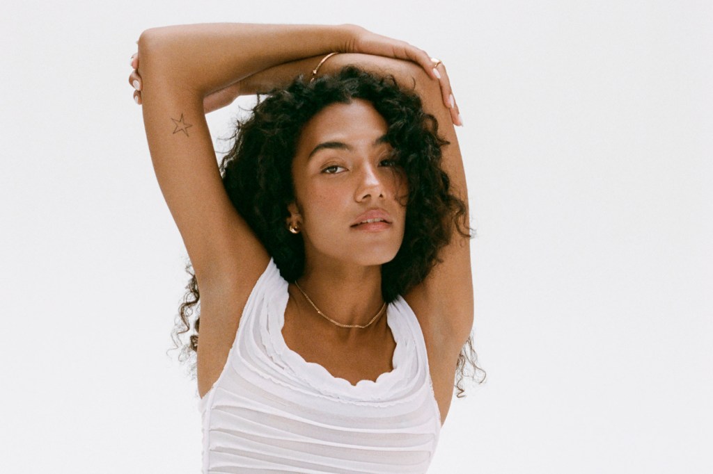 Olivia Dean tightens grip on ARIA charts with third week at No. 1