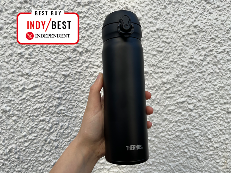 15 best flasks and travel mugs that will keep drinks hot (or cold) for ...