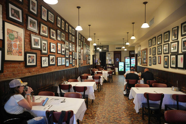 Iconic NYC pizza shop served $300K penalty in trademark battle with ...