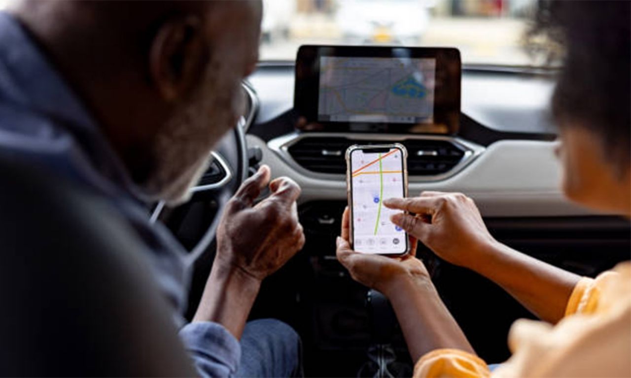 Tips para usar el GPS sin distraerte al manejar