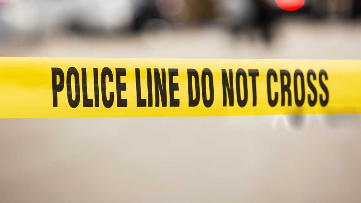 Three dead, two critical after van crashes into houses in Quezon