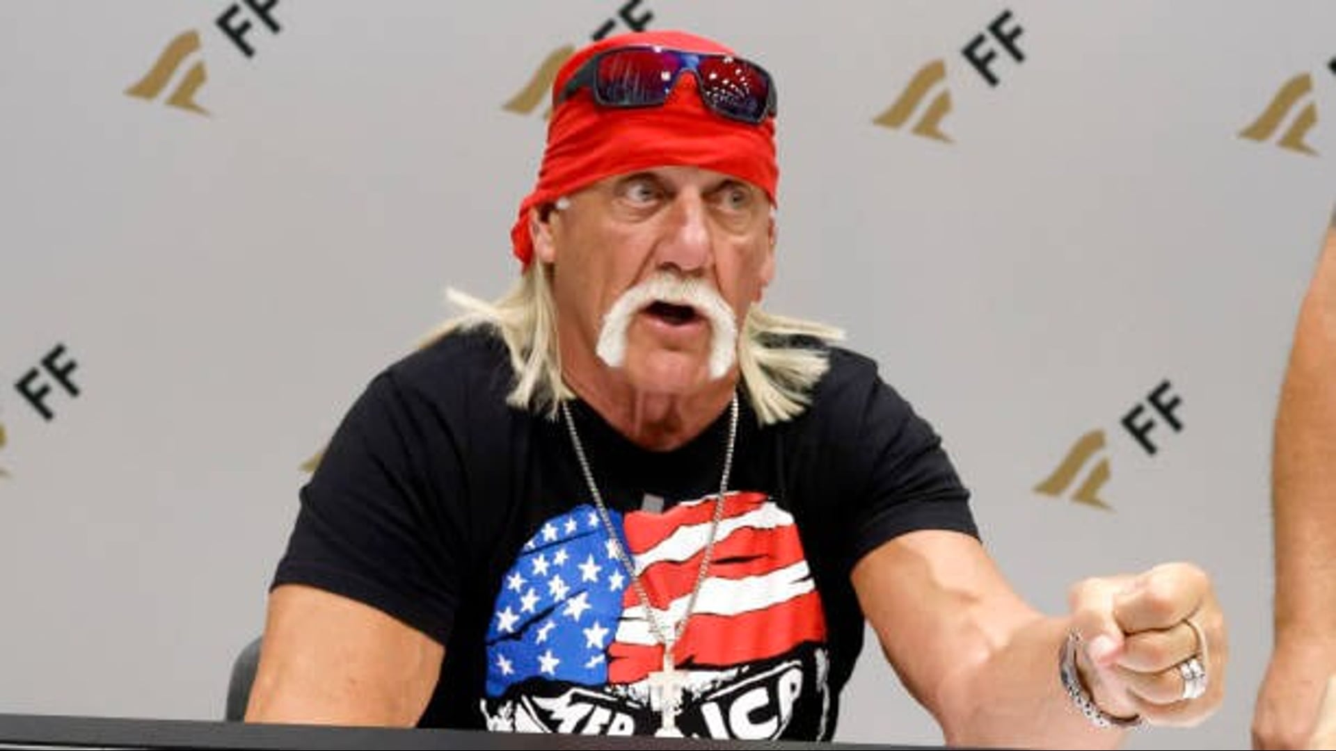 Autoridades Investigan Si La Muerte De Hulk Hogan Podría Estar ...