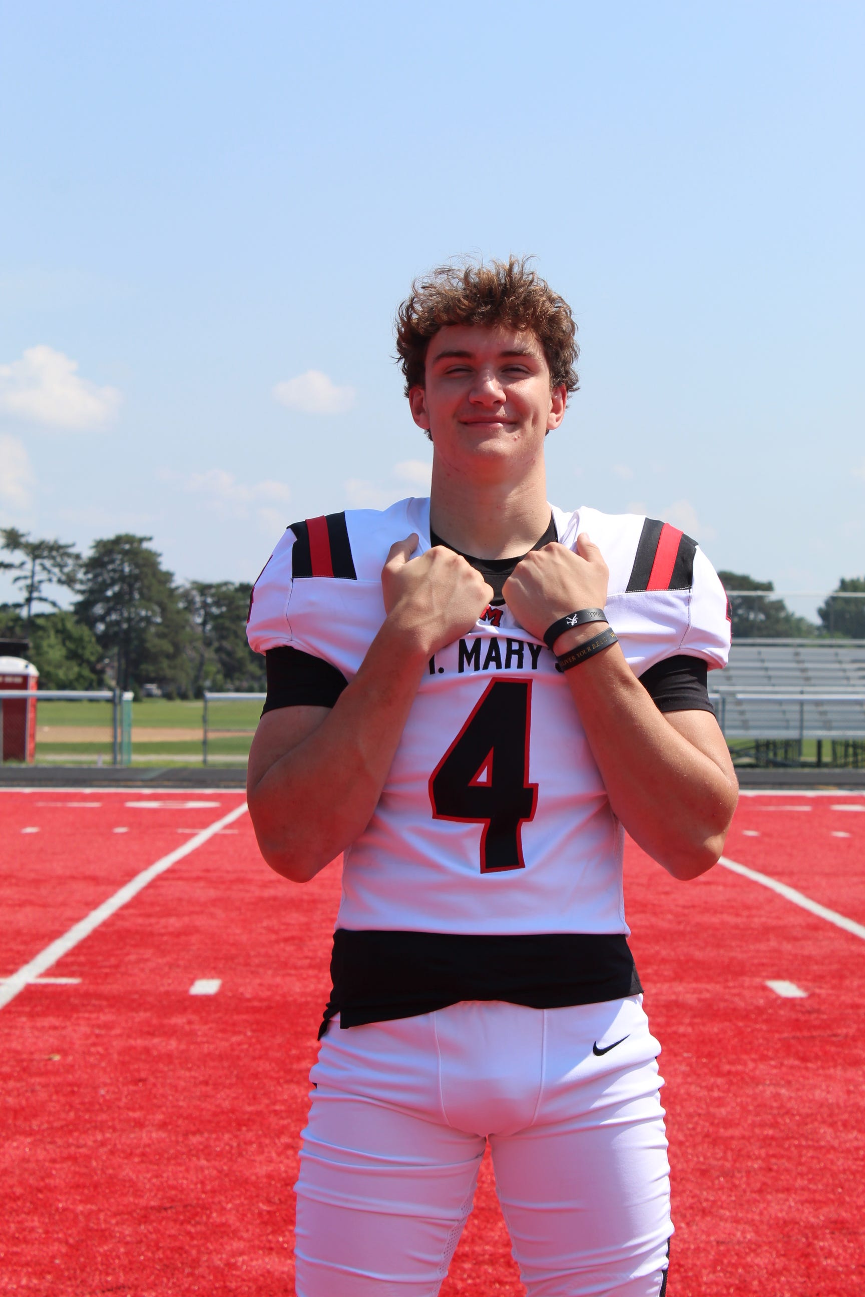 Our Michigan high school football Preseason Defensive Player of the ...