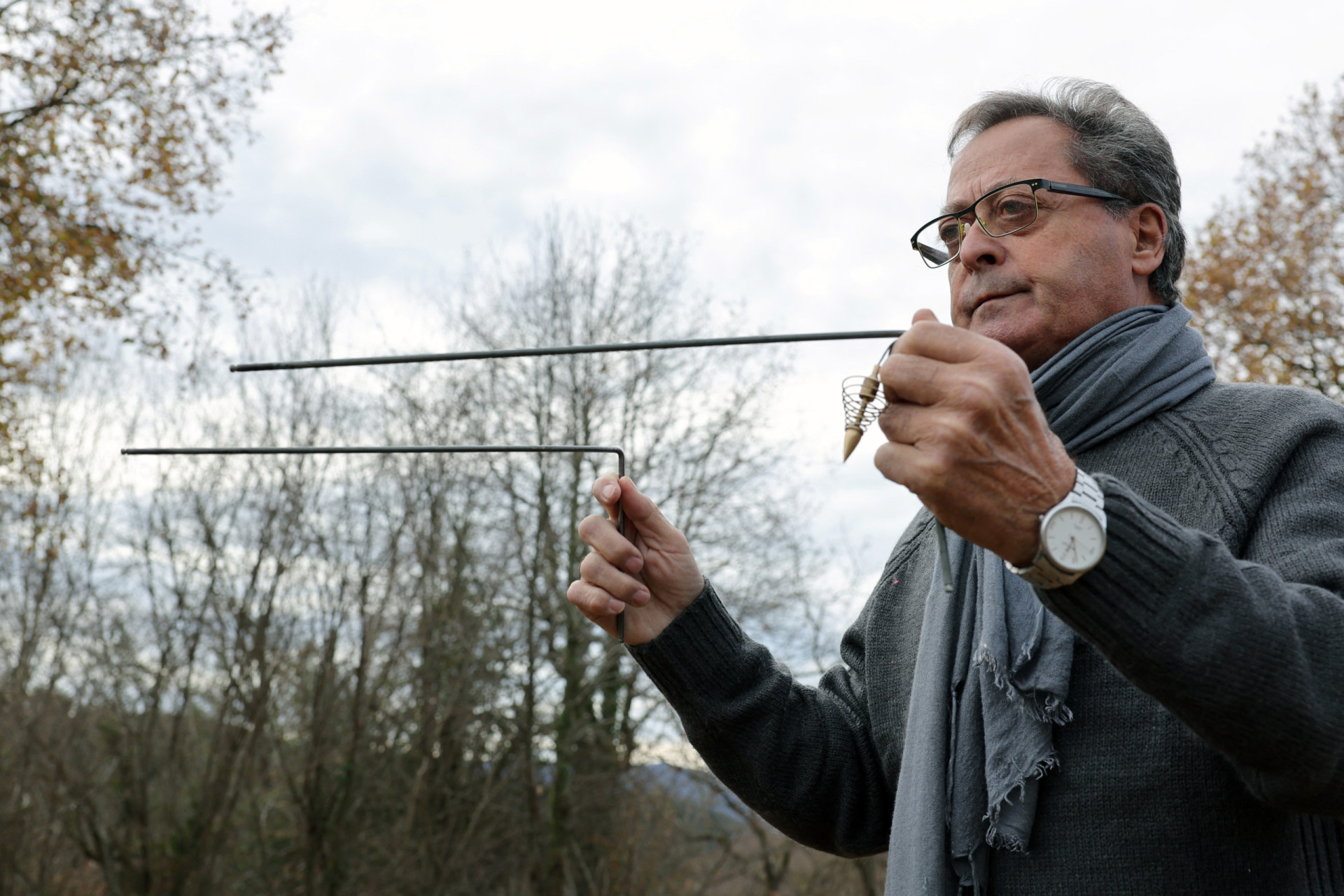 The bizarre history of water dowsing