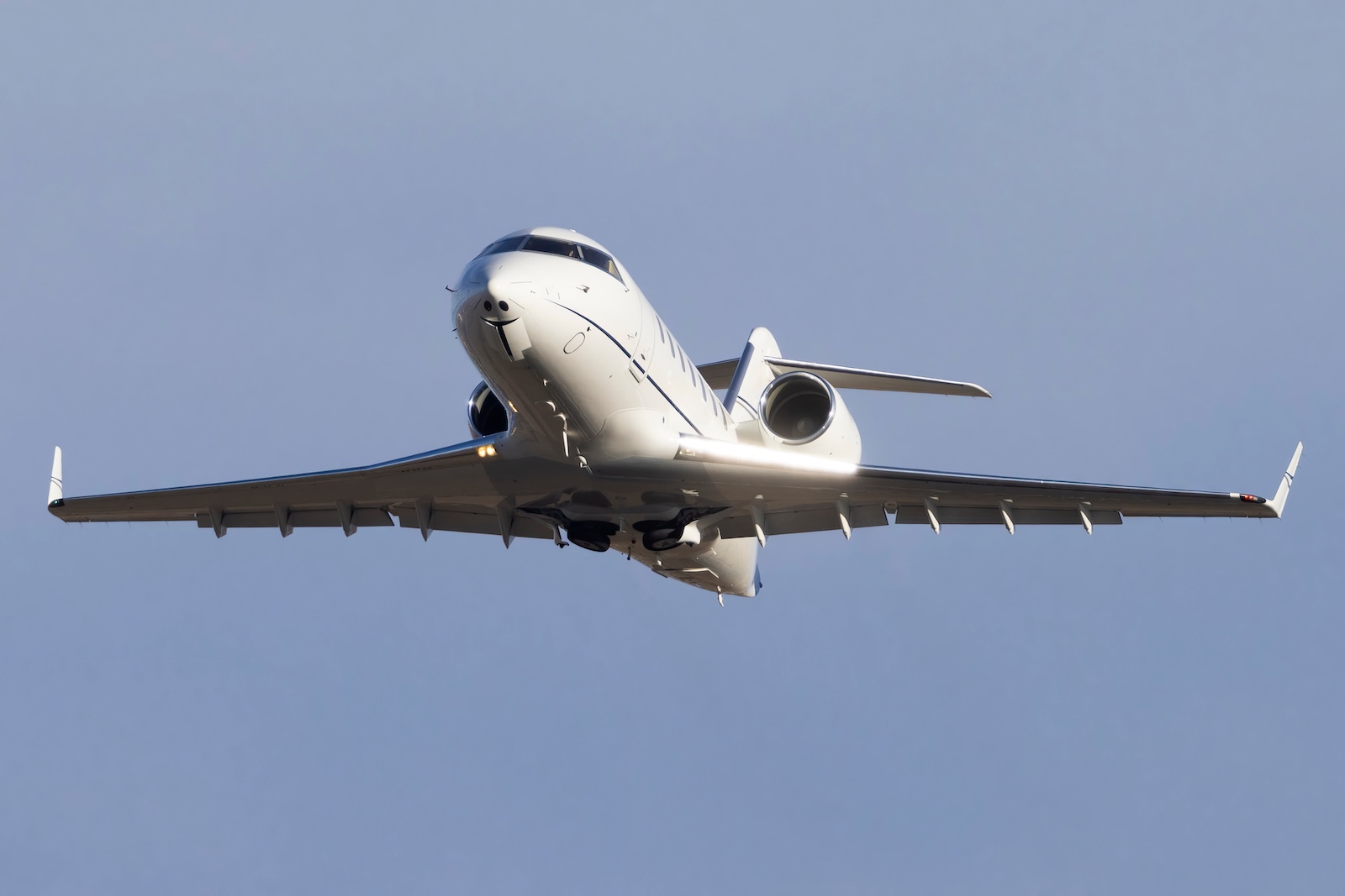 Elevate Jet Gets Added FAA Authorization for Challenger 650 Charter