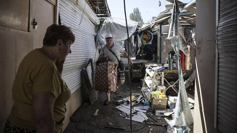 What plans does Disney+, Hulu, and HBO Max bundle have?