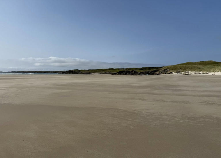 Hero surfers praised for saving Donegal councillor and children