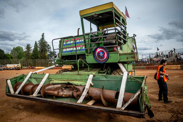 This demolition derby with a twist keeps an Oregon town’s beloved park ...