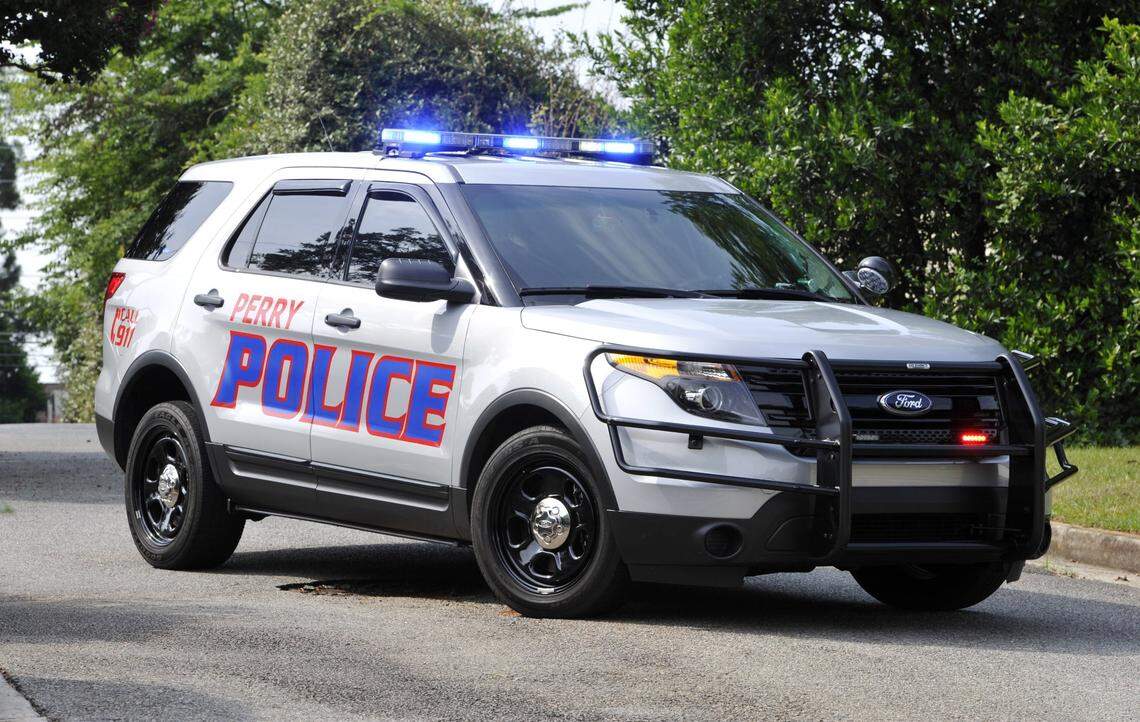 10 minors in Perry charged in string of car break-ins, officials say