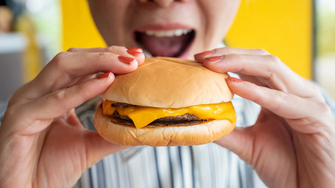 How Fast Food Impacts Your Body: 8 Eye-Opening Facts