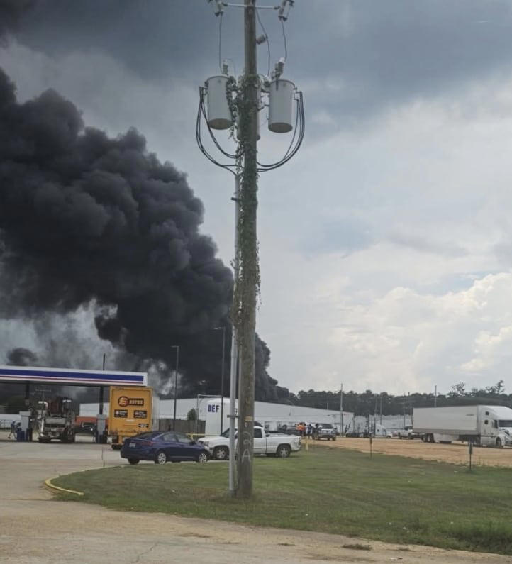 Explosion at Smitty’s Supply in Roseland causes mandatory evacuation