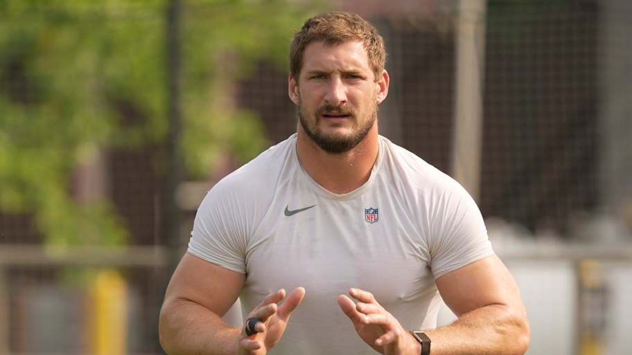 It's not SoCal, but Buffalo 'feels like home now' for Bills' new 5x Pro ...