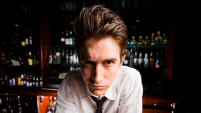 12 Cocktail Ordering Mistakes That Are Confusing Your Bartender