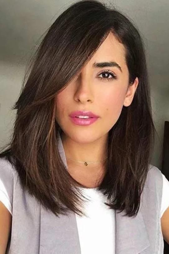 30 Model Potongan Rambut Sebahu Kekinian yang Bagus