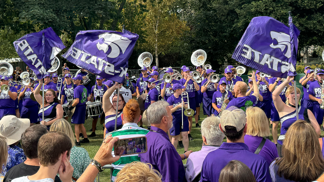 K-State QB Avery Johnson, coach Chris Klieman speak at pep rally in Dublin