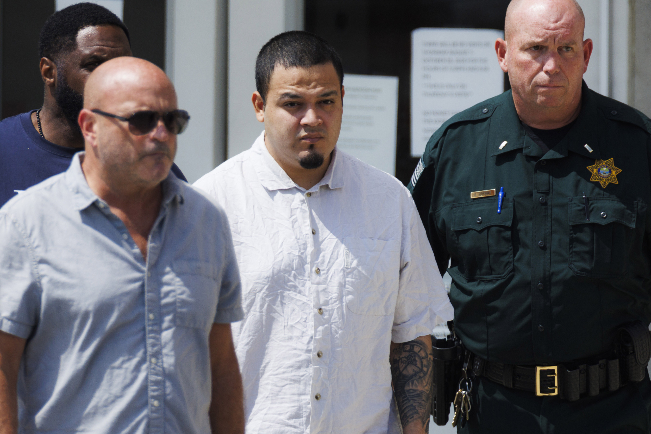 Kilmar Abrego Garcia free from detention, reuniting with family