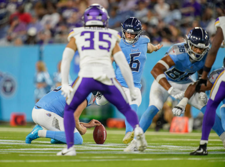 Watch Titans kicker Joey Slye blast 63-yard field goal in preseason ...