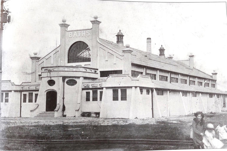 17 photos of Hartlepool factories, hospitals, streets and landmarks ...