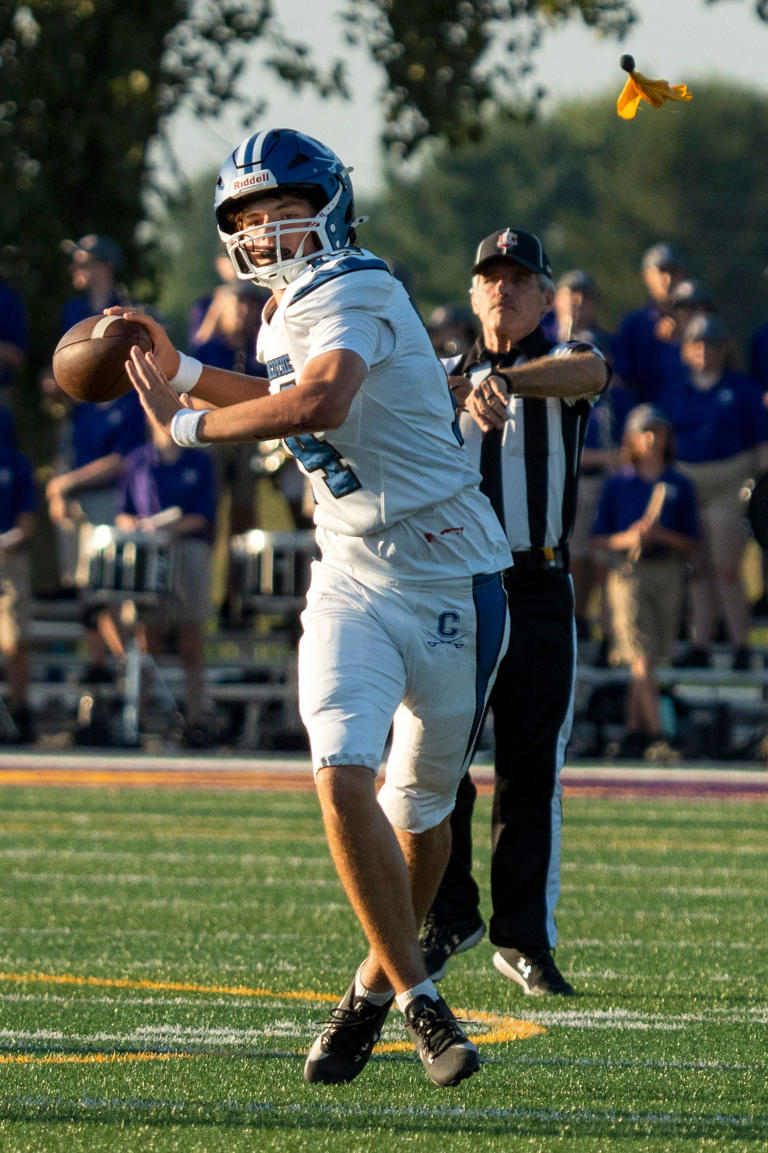 Bloom-Carroll football overcomes mistakes in season-opening win over ...