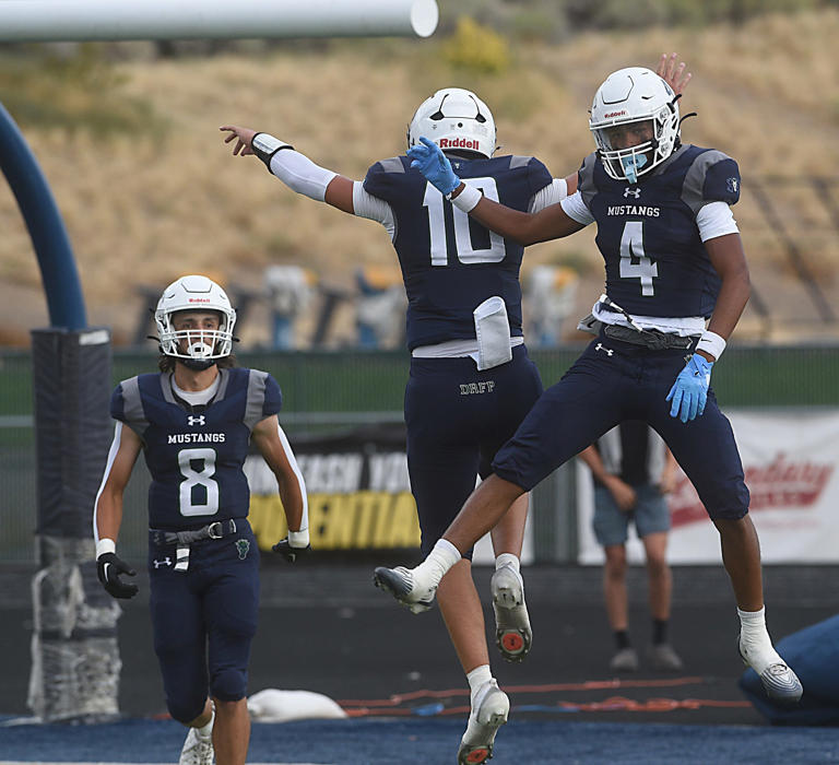 High school football Friday: Reno wins opener, Bishop Manogue loses at ...