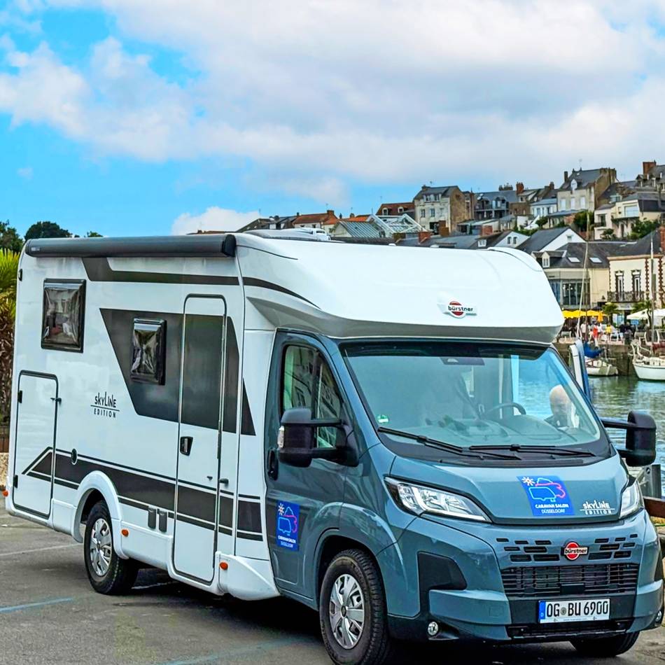 Elegantes Wohnmobil Frankreich Stellpltze Bildernull