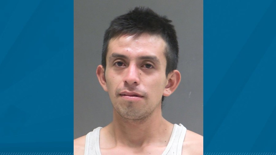 ‘Threat to our community’: Convicted child kidnapper on the loose after ...