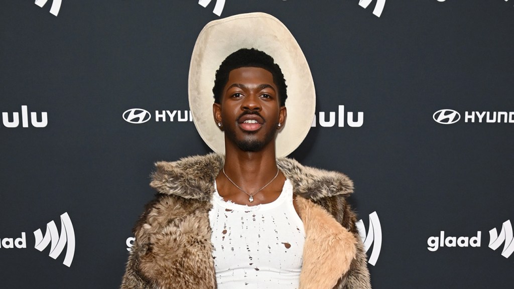 Lil Nas X to Remain Jailed Through the Weekend Following Arrest and ...