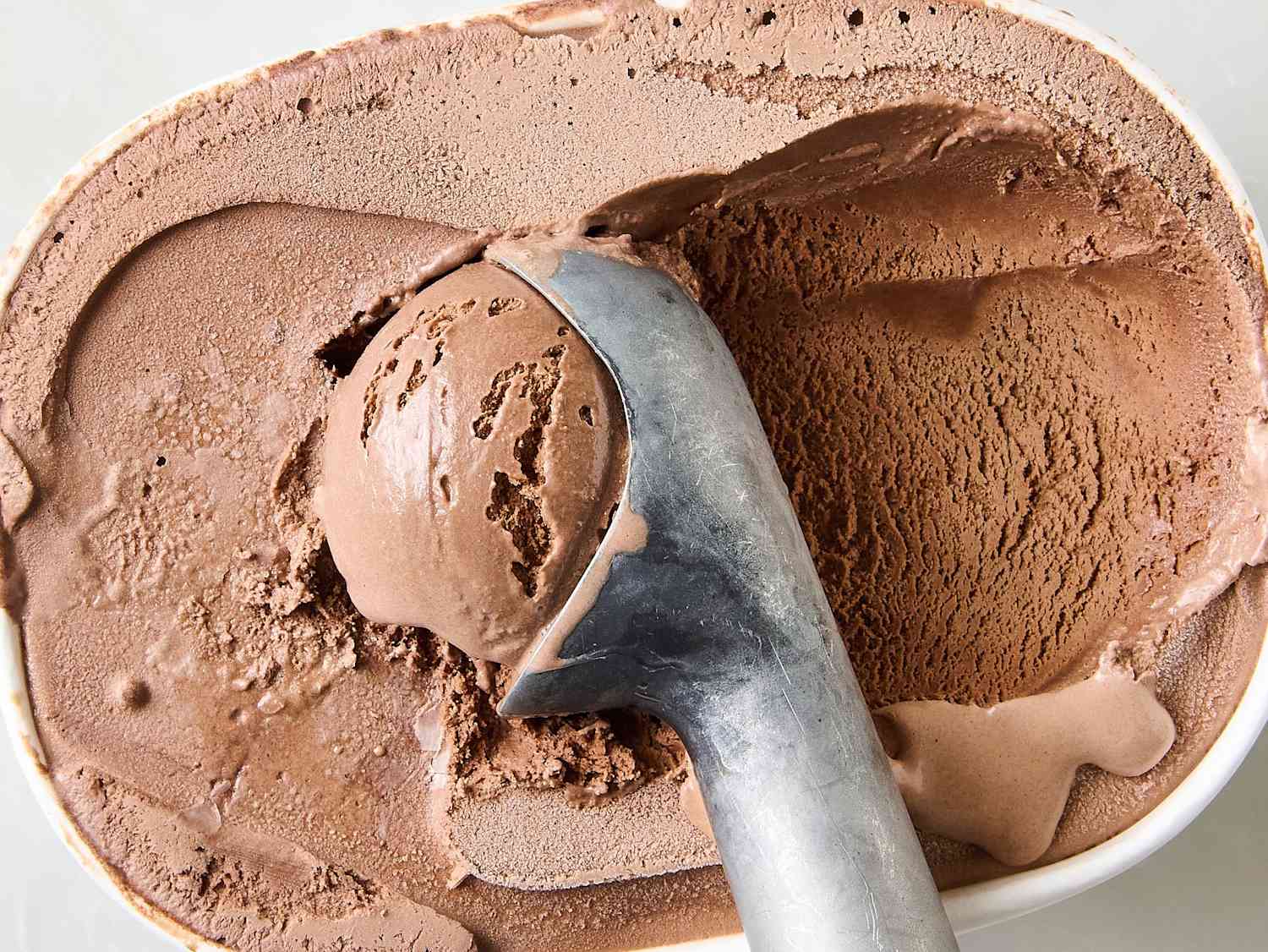 This Versatile Ice Cream Maker Might Be the Coolest Black Friday Deal ...