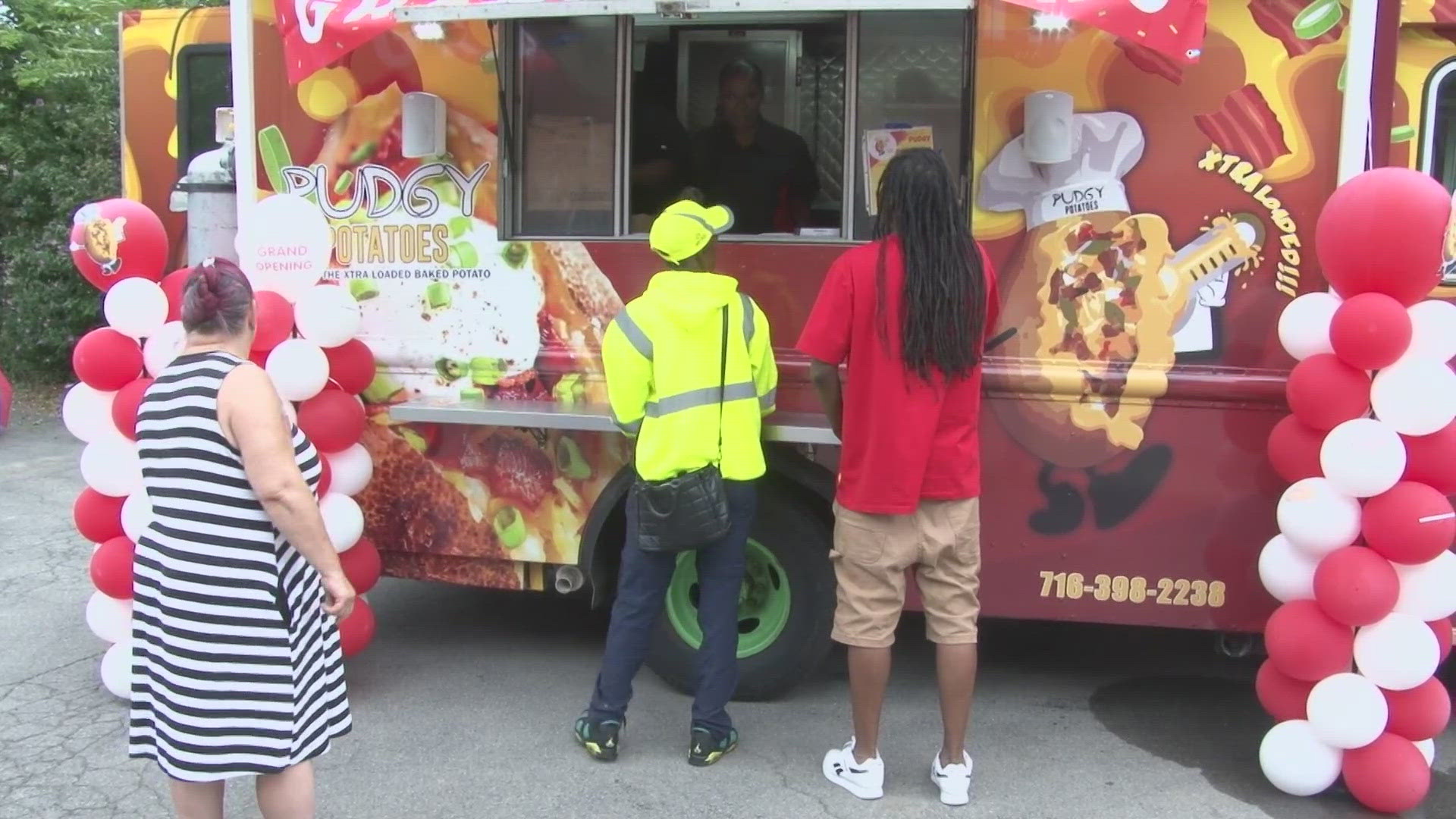 Food truck Thursdays return to Niagara Square
