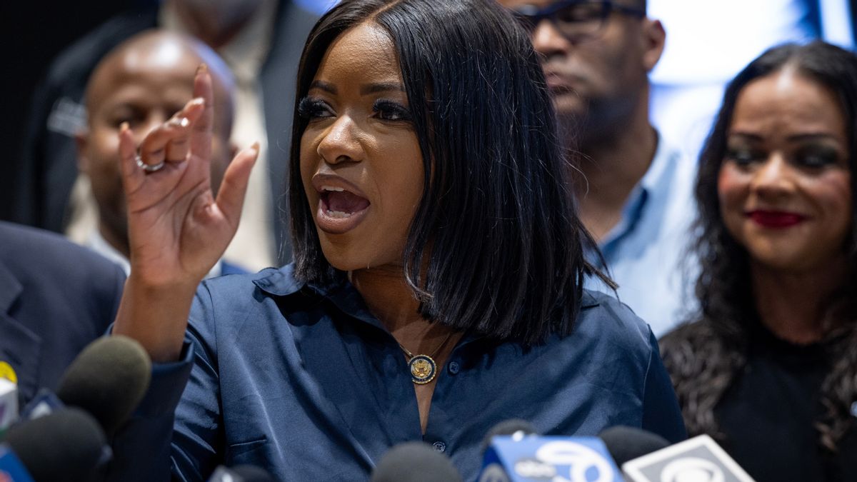 Did Texas 'fire' Jasmine Crockett by redrawing congressional map?
