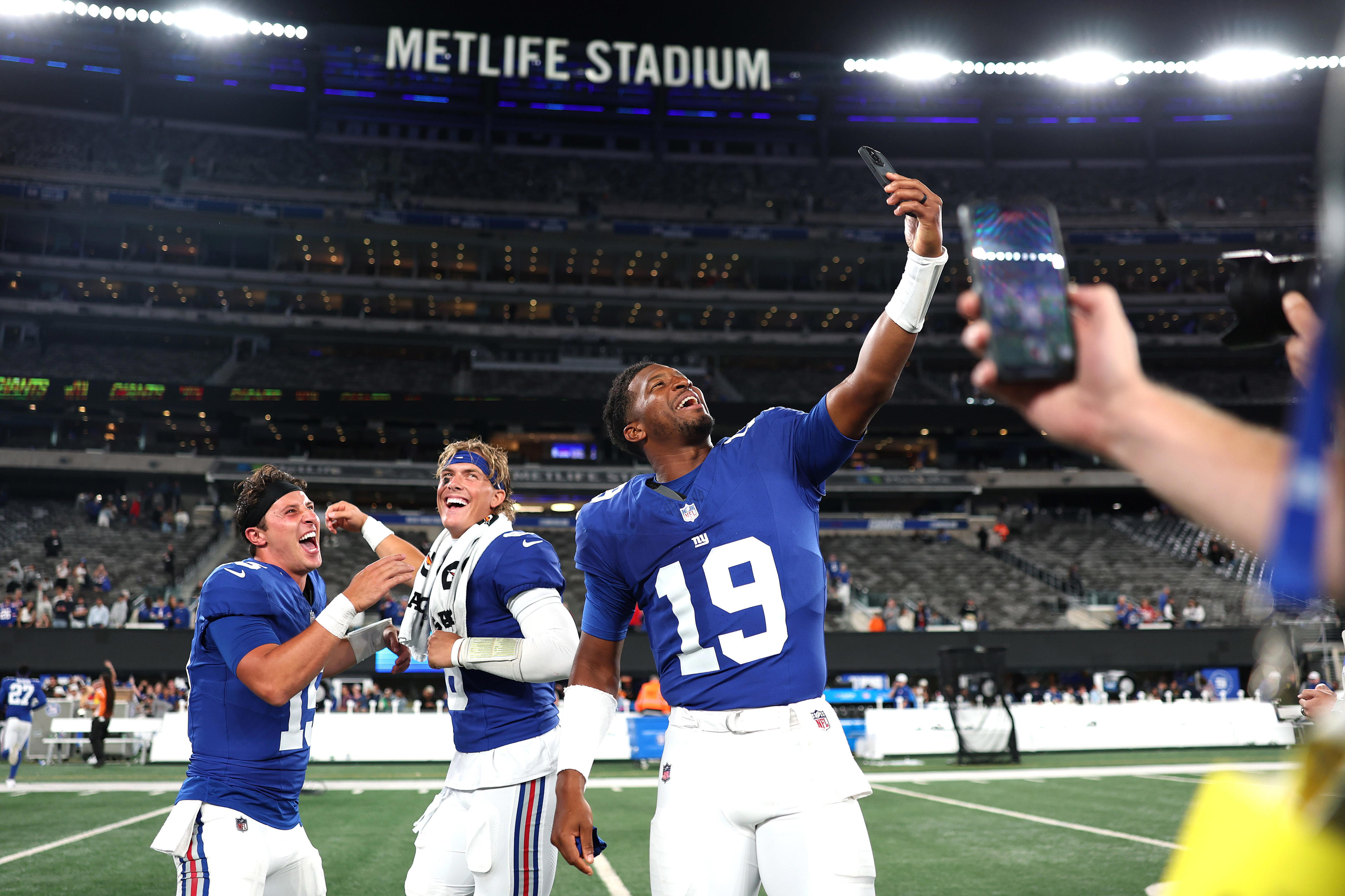 See it: 'Three Amigos' eat W's in funny, viral New York Giants moment