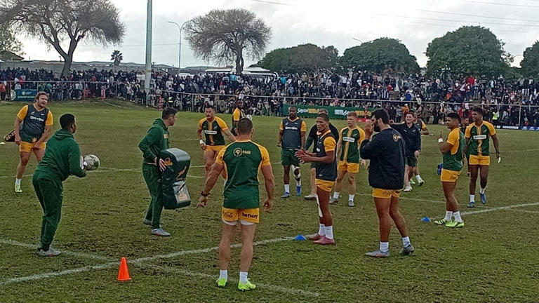 Cops stop Cape Town gang boss & son’s Springbok camp visit