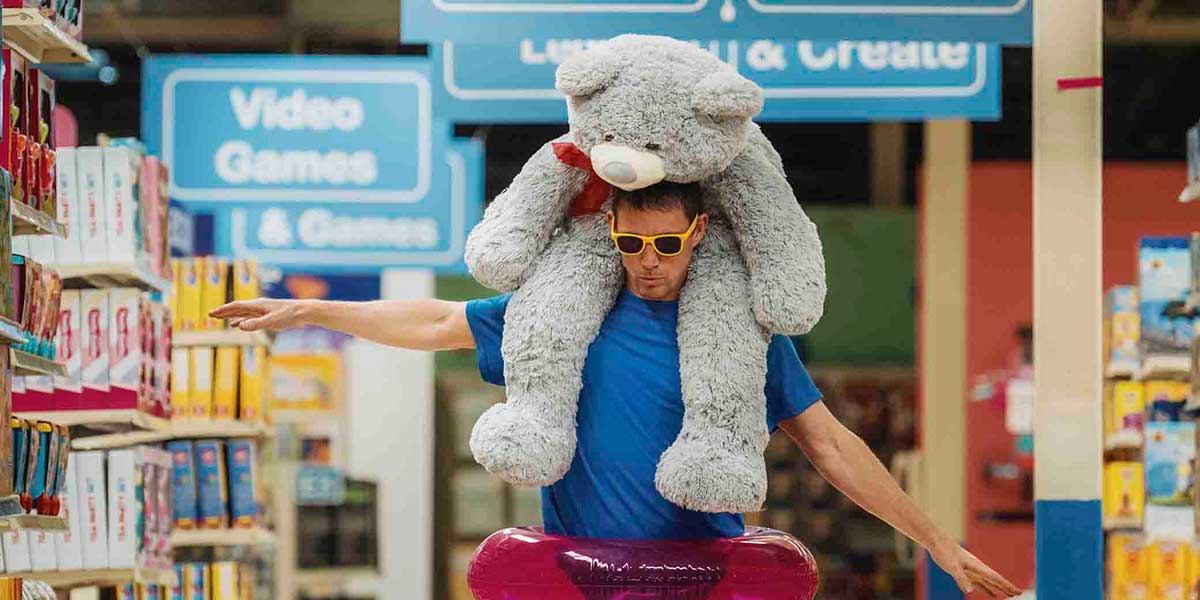 Channing Tatum Plays a Real-Life Criminal Who Lived in a Toys 'R' Us in ...