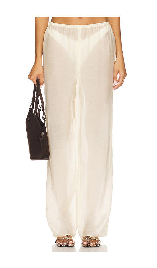 Confirmed by Jennifer Lawrence: This Is the Fall 2025 Way to Style a ...