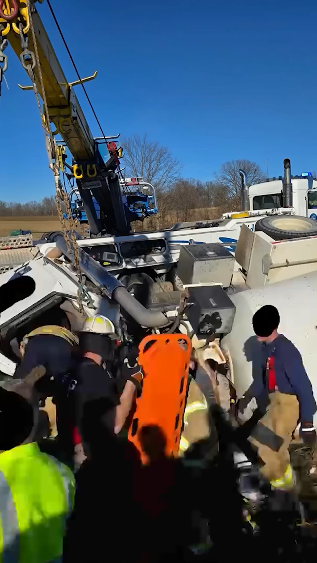 Driver Trapped in Cement Mixer – Race Against Time!