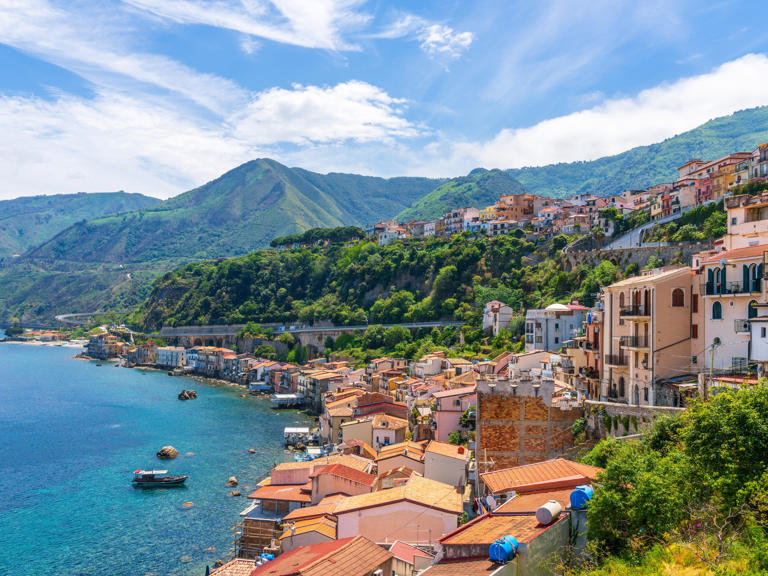 I love traveling to Italy, but always skip the Amalfi Coast. Here are 4 ...