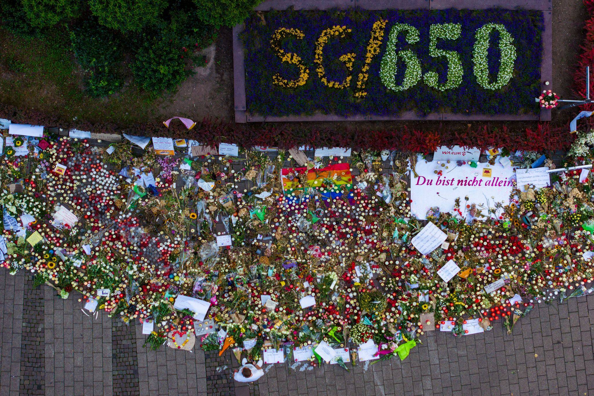 Terroranschlag: Solingen gedenkt Opfer der Messerattacke von 2024