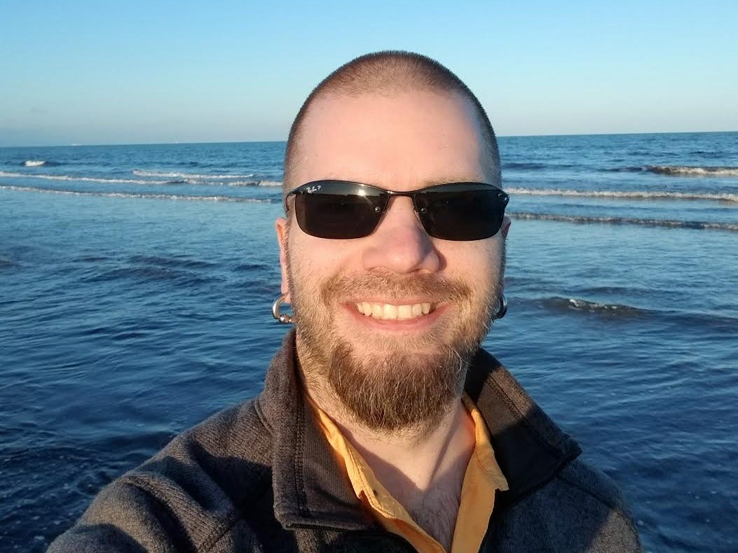 A Microsoft veteran says declining morale and a 'culture shift' drove ...