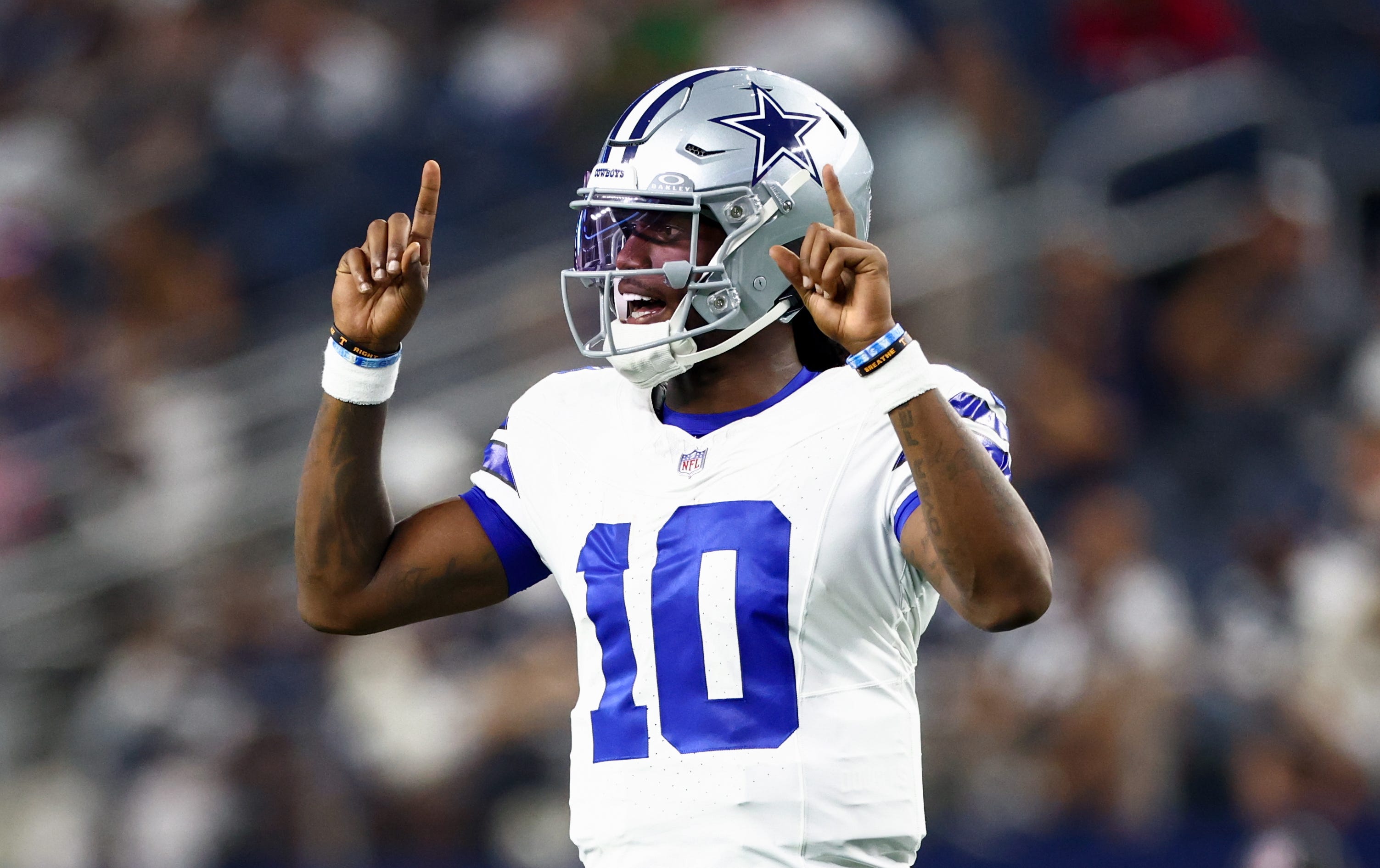 Joe Milton III scores two touchdowns for Cowboys in win versus Atlanta