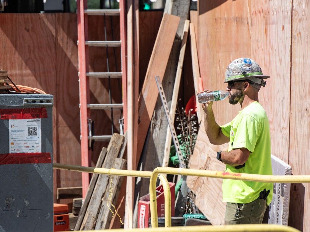 Are B.C.'s outdoor workers protected from the heat? WHO report says ...
