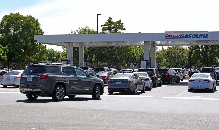 Stanislaus County gas prices hit lowest levels in years. What drivers ...