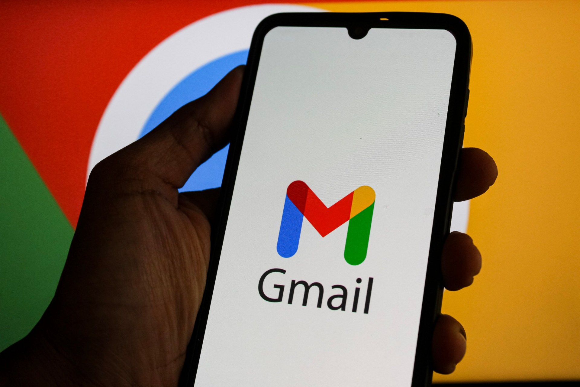 Google hack puts 2.5bn Gmail users at risk – act now