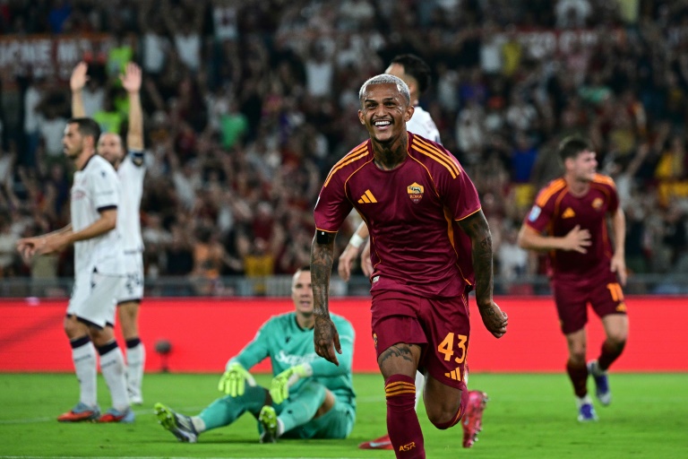 Nápoles y De Bruyne arrancan con buen pie, AC Milan con inesperado resbalón