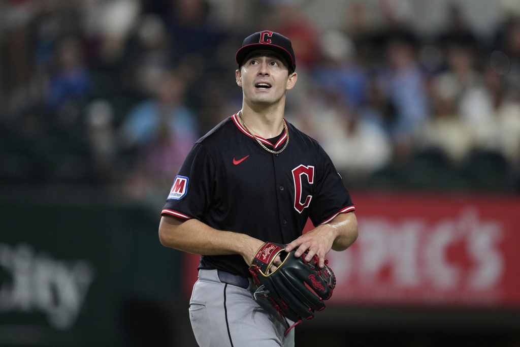 Jack Leiter strikes out career-high 10 as Rangers blow out Guardians 10-0