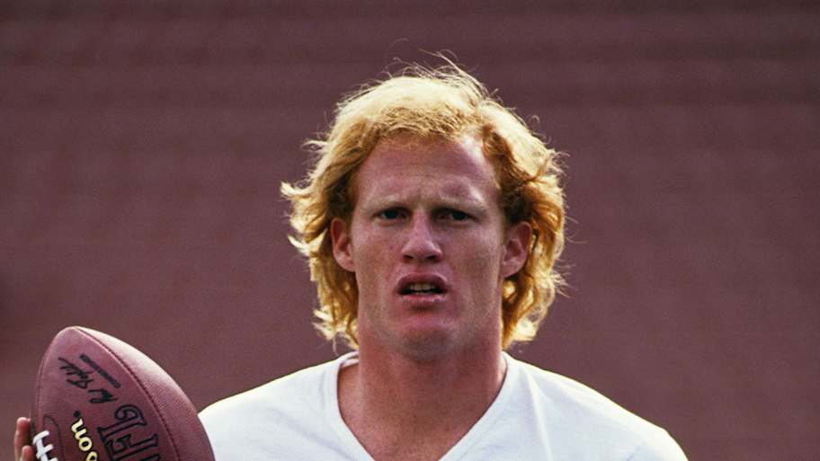 Former USC Trojans Quarterback Honors Legacy, Setback, Triumph in Memoir
