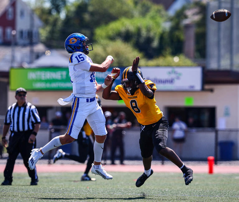 Football photos: Freedom vs. Downingtown West, Aug. 23, 2025